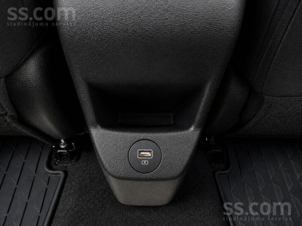 Hyundai i20 2023 Rīga vietnē Pelēks Hyundai i20 2023 Rīga, ar dzinēja tilpumu 1.20 L un nobraukumu 76 tūkst. km par 12190 €, foto 4 vietnē AUTOMOTO.COM.LV