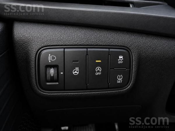 Hyundai i20 2023 Rīga vietnē Pelēks Hyundai i20 2023 Rīga, ar dzinēja tilpumu 1.20 L un nobraukumu 76 tūkst. km par 12190 €, foto 6 vietnē AUTOMOTO.COM.LV