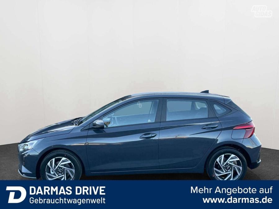 Grey Hyundai i20 2025 in Kaunas, with an engine capacity of 0.00 L and mileage of 24 thousand km for 26510 €, photo 9 on AUTOMOTO.COM.LV