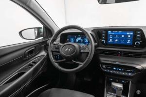 Grey Hyundai i20 2022 in Vilnius, with an engine capacity of 1.00 L and mileage of 18 thousand km for 13950 €, photo 11 on AUTOMOTO.COM.LV
