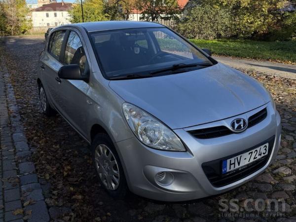 Hyundai i20 2012 Rīga, ar dzinēja tilpumu 1.20 L un nobraukumu 189 tūkst. km par 2275 €, foto 1 vietnē AUTOMOTO.COM.LV