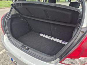 Hyundai i20 2013 in Riga, with an engine capacity of 1.40 L and mileage of 165 thousand km for 4400 €, photo 5 on AUTOMOTO.COM.LV