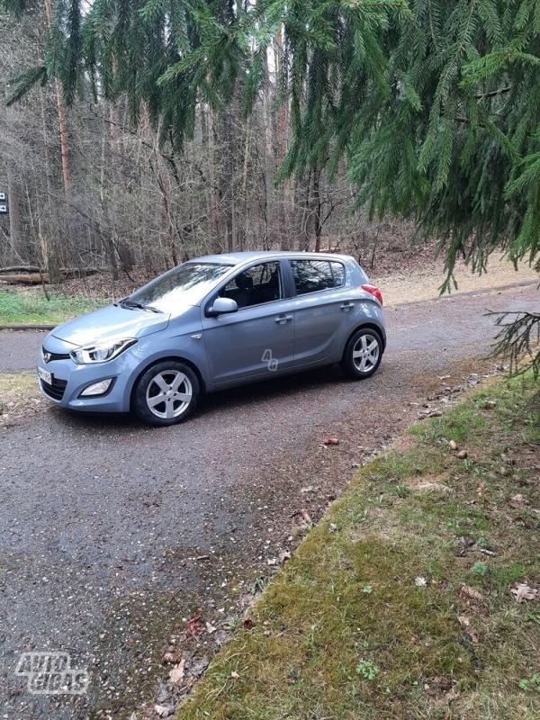 Hyundai i20 2014 Viļņa, ar dzinēja tilpumu 1.30 L un nobraukumu 238 tūkst. km par 3500 €, foto 3 vietnē AUTOMOTO.COM.LV