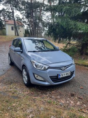 Hyundai i20 2014 in Vilnius, with an engine capacity of 1.30 L and mileage of 238 thousand km for 3500 €, photo 11 on AUTOMOTO.COM.LV
