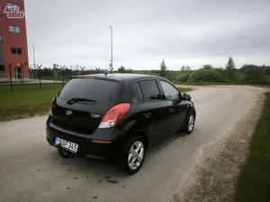 Hyundai i20 2015 in Telschi, with an engine capacity of 1.30 L and mileage of 164 thousand km for 2550 €, photo 6 on AUTOMOTO.COM.LV