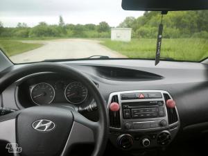 Hyundai i20 2015 in Telschi, with an engine capacity of 1.30 L and mileage of 164 thousand km for 2550 €, photo 10 on AUTOMOTO.COM.LV