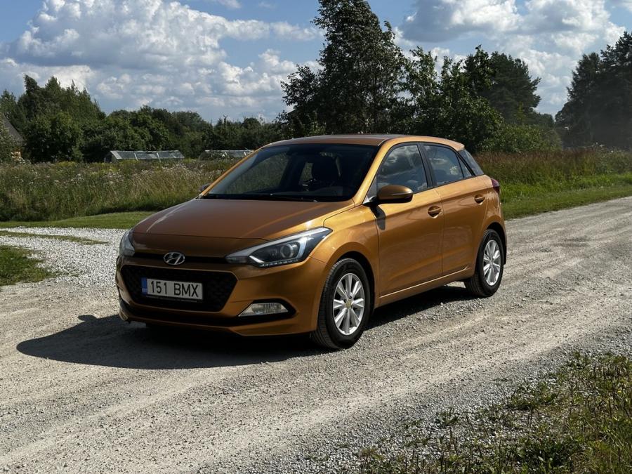 Hyundai i20 2015 Tallina, ar dzinēja tilpumu 0.00 L un nobraukumu 181 tūkst. km par 6500 €, foto 3 vietnē AUTOMOTO.COM.LV