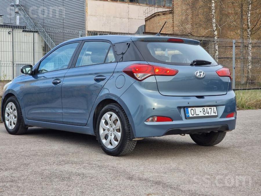 Hyundai i20 2016 Jelgava, ar dzinēja tilpumu 1.40 L un nobraukumu 294 tūkst. km par 2790 €, foto 6 vietnē AUTOMOTO.COM.LV