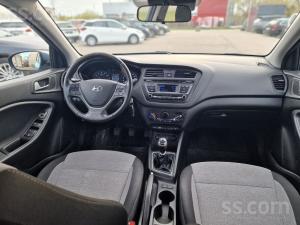 Hyundai i20 2016 Jelgava, ar dzinēja tilpumu 1.40 L un nobraukumu 294 tūkst. km par 2790 €, foto 10 vietnē AUTOMOTO.COM.LV
