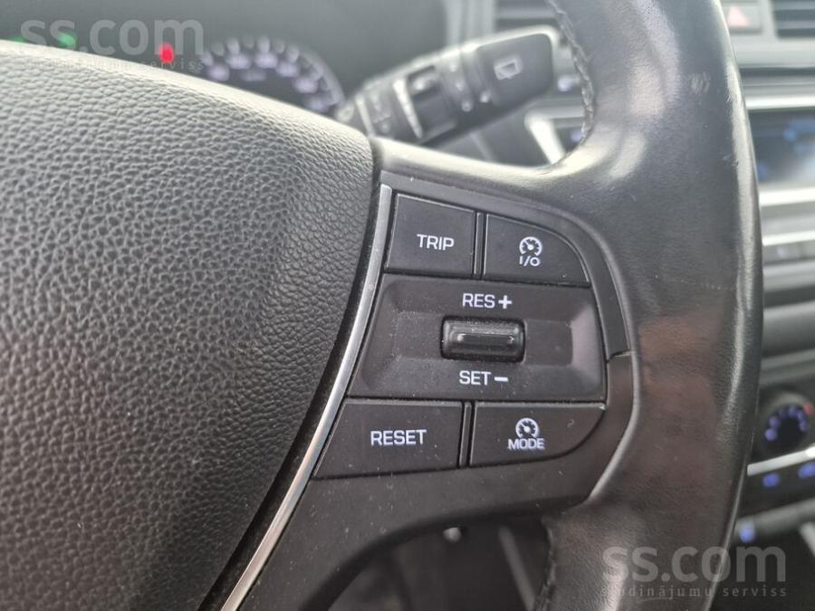 Hyundai i20 2016 Jelgava, ar dzinēja tilpumu 1.40 L un nobraukumu 294 tūkst. km par 2790 €, foto 14 vietnē AUTOMOTO.COM.LV
