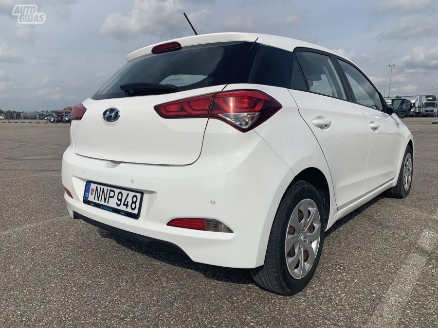Hyundai i20 2017 Viļņa, ar dzinēja tilpumu 1.20 L un nobraukumu 127 tūkst. km par 7700 €, foto 6 vietnē AUTOMOTO.COM.LV