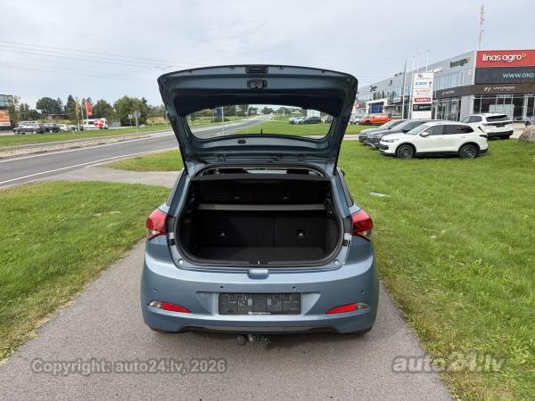 Hyundai i20 2018 in Viljandi, with an engine capacity of 1.20 L and mileage of 163 thousand km for 6890 €, photo 11 on AUTOMOTO.COM.LV
