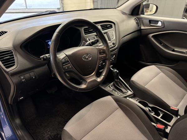 Hyundai i20 2019 in Riga, with an engine capacity of 1.00 L and mileage of 81 thousand km for 890000 €, photo 8 on AUTOMOTO.COM.LV