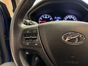 Hyundai i20 2019 Rīga, ar dzinēja tilpumu 1.00 L un nobraukumu 81 tūkst. km par 890000 €, foto 23 vietnē AUTOMOTO.COM.LV