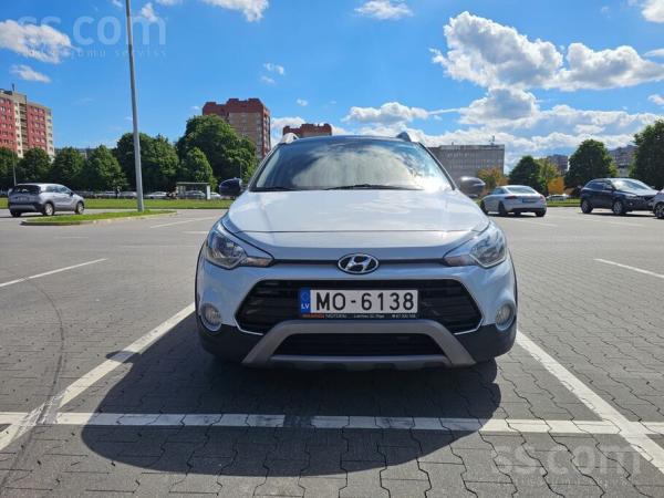 Hyundai i20 2020 in Riga, with an engine capacity of 1.00 L and mileage of 75 thousand km for 10500 €, photo 8 on AUTOMOTO.COM.LV