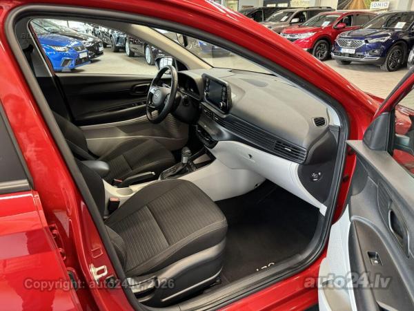 Hyundai i20 2021 in Tallinn, with an engine capacity of 1.00 L and mileage of 65 thousand km for 13400 €, photo 5 on AUTOMOTO.COM.LV