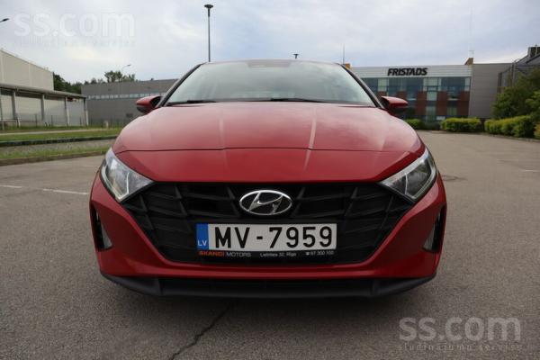Hyundai i20 2021 in Riga, with an engine capacity of 1.20 L and mileage of 174 thousand km for 9990 €, photo 7 on AUTOMOTO.COM.LV