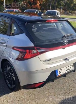 Hyundai i20 2021 in Riga, with an engine capacity of 1.00 L and mileage of 42 thousand km for 11700 €, photo 3 on AUTOMOTO.COM.LV