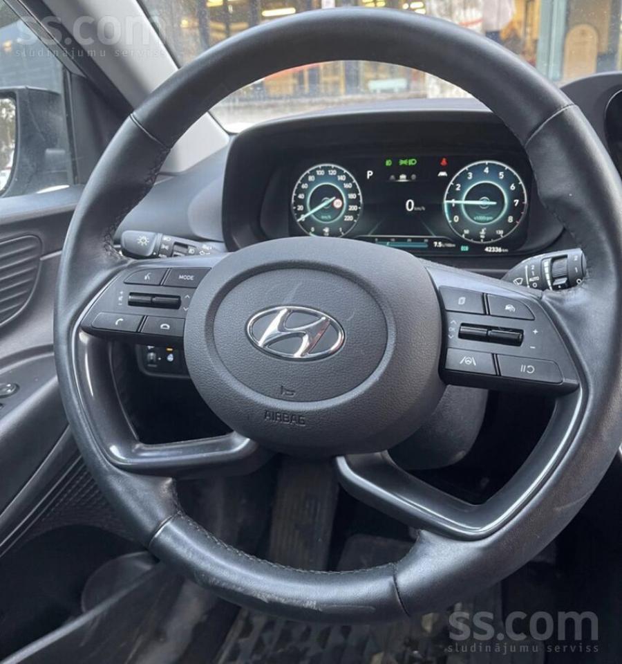Hyundai i20 2021 in Riga, with an engine capacity of 1.00 L and mileage of 42 thousand km for 11700 €, photo 5 on AUTOMOTO.COM.LV