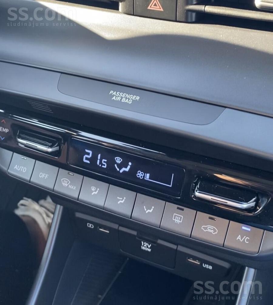 Hyundai i20 2021 in Riga, with an engine capacity of 1.00 L and mileage of 42 thousand km for 11700 €, photo 9 on AUTOMOTO.COM.LV