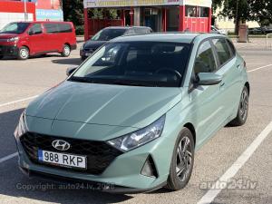 Hyundai i20 2022 Tartu, ar dzinēja tilpumu 1.00 L un nobraukumu 28 tūkst. km par 13900 €, foto  vietnē AUTOMOTO.COM.LV