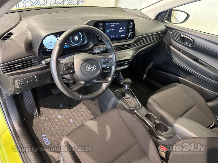 Hyundai i20 2024 in Tallinn, with an engine capacity of 1.00 L and mileage of 8 thousand km for 18900 €, photo 9 on AUTOMOTO.COM.LV