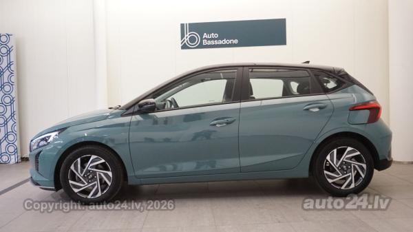 Hyundai i20 2024 in Tallinn, with an engine capacity of 1.00 L and mileage of 14 thousand km for 19900 €, photo 3 on AUTOMOTO.COM.LV