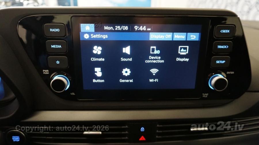 Hyundai i20 2024 in Tallinn, with an engine capacity of 1.00 L and mileage of 14 thousand km for 19900 €, photo 18 on AUTOMOTO.COM.LV