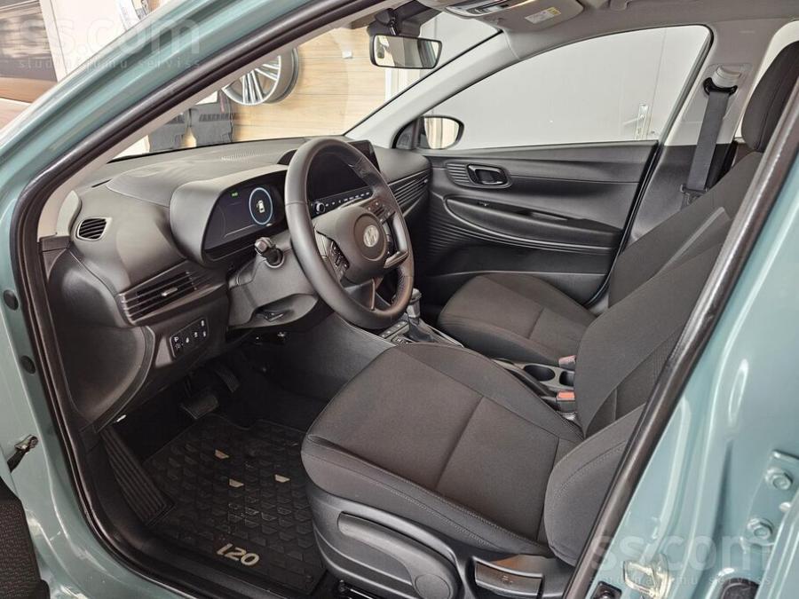 Hyundai i20 2025 Liepāja, ar dzinēja tilpumu 1.00 L un nobraukumu 8 tūkst. km par 18979 €, foto 8 vietnē AUTOMOTO.COM.LV