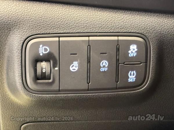 Hyundai i20 2026 in Tallinn, with an engine capacity of 1.00 L and mileage of 0 thousand km for 20900 €, photo 8 on AUTOMOTO.COM.LV