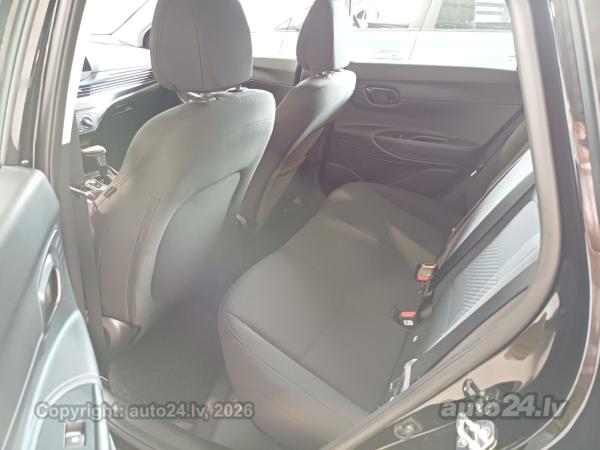 Hyundai i20 2026 Tallina, ar dzinēja tilpumu 1.00 L un nobraukumu 0 tūkst. km par 20380 €, foto 7 vietnē AUTOMOTO.COM.LV