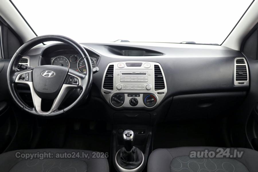 Sarkans Hyundai i20 2009 Tallina, ar dzinēja tilpumu 1.40 L un nobraukumu 252 tūkst. km par 1199 €, foto 6 vietnē AUTOMOTO.COM.LV