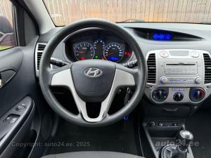 Sarkans Hyundai i20 2011 Tallina, ar dzinēja tilpumu 1.20 L un nobraukumu 113 tūkst. km par 2900 €, foto 11 vietnē AUTOMOTO.COM.LV