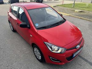 Sarkans Hyundai i20 2013 Marijampole, ar dzinēja tilpumu 1.25 L un nobraukumu 122 tūkst. km par 3850 €, foto 10 vietnē AUTOMOTO.COM.LV