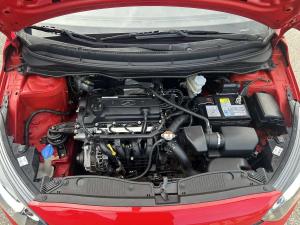 Sarkans Hyundai i20 2013 Marijampole, ar dzinēja tilpumu 1.25 L un nobraukumu 122 tūkst. km par 3850 €, foto 22 vietnē AUTOMOTO.COM.LV