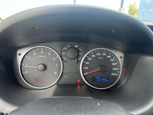 Sarkans Hyundai i20 2013 Marijampole, ar dzinēja tilpumu 1.25 L un nobraukumu 122 tūkst. km par 3850 €, foto 35 vietnē AUTOMOTO.COM.LV