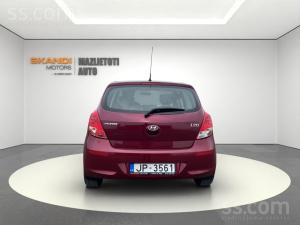 Sarkans Hyundai i20 2014 Rīga, ar dzinēja tilpumu 1.20 L un nobraukumu 81 tūkst. km par 4490 €, foto 6 vietnē AUTOMOTO.COM.LV