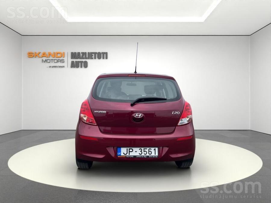 Sarkans Hyundai i20 2014 Rīga, ar dzinēja tilpumu 1.20 L un nobraukumu 81 tūkst. km par 4490 €, foto 6 vietnē AUTOMOTO.COM.LV