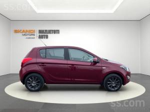 Sarkans Hyundai i20 2014 Rīga, ar dzinēja tilpumu 1.20 L un nobraukumu 81 tūkst. km par 4490 €, foto 8 vietnē AUTOMOTO.COM.LV