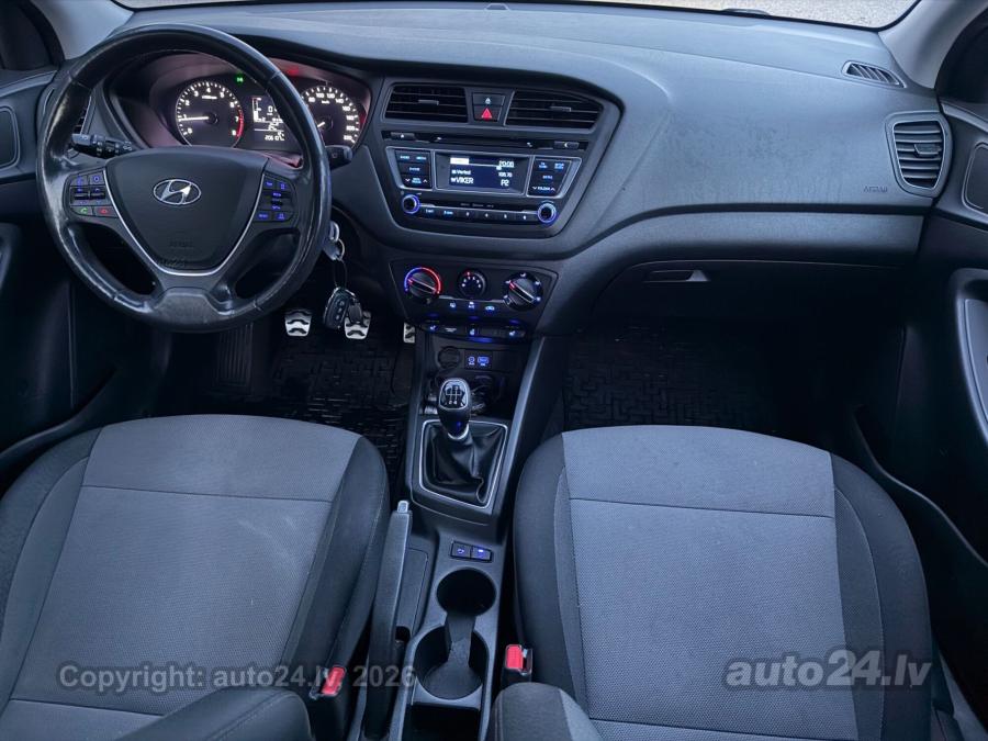 Sarkans Hyundai i20 2017 Tartu, ar dzinēja tilpumu 1.00 L un nobraukumu 207 tūkst. km par 5490 €, foto 15 vietnē AUTOMOTO.COM.LV