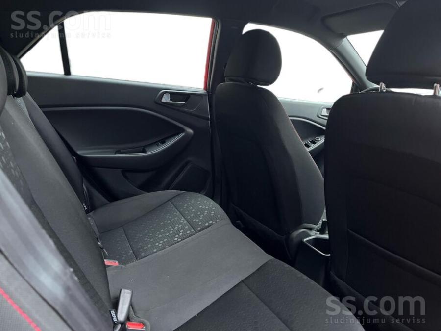 Sarkans Hyundai i20 2018 Rīga, ar dzinēja tilpumu 1.00 L un nobraukumu 56 tūkst. km par 9300 €, foto 7 vietnē AUTOMOTO.COM.LV