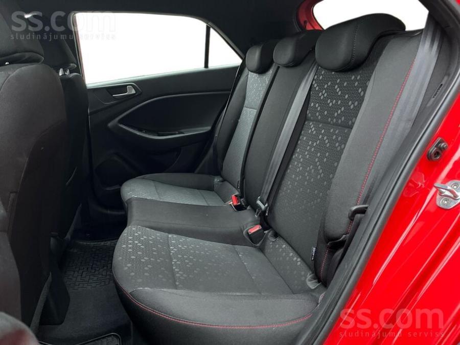 Sarkans Hyundai i20 2018 Rīga, ar dzinēja tilpumu 1.00 L un nobraukumu 56 tūkst. km par 9300 €, foto 16 vietnē AUTOMOTO.COM.LV