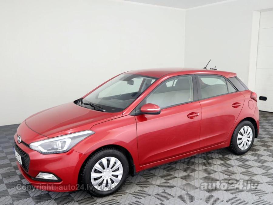 Sarkans Hyundai i20 2018 Tallina, ar dzinēja tilpumu 1.40 L un nobraukumu 224 tūkst. km par 4999 €, foto 2 vietnē AUTOMOTO.COM.LV