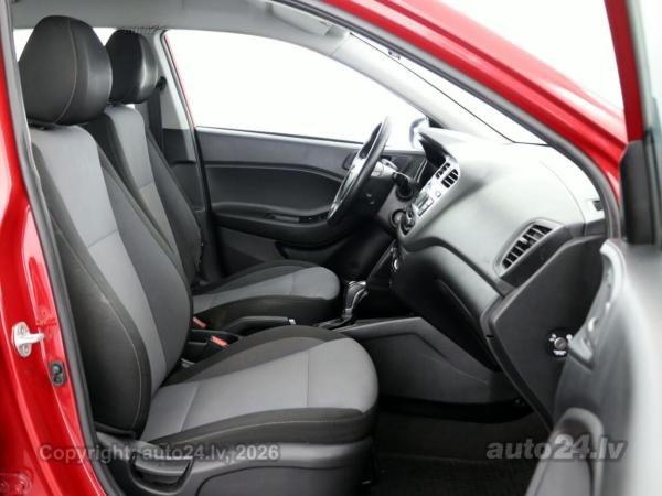 Sarkans Hyundai i20 2018 Tallina, ar dzinēja tilpumu 1.40 L un nobraukumu 224 tūkst. km par 4999 €, foto 6 vietnē AUTOMOTO.COM.LV