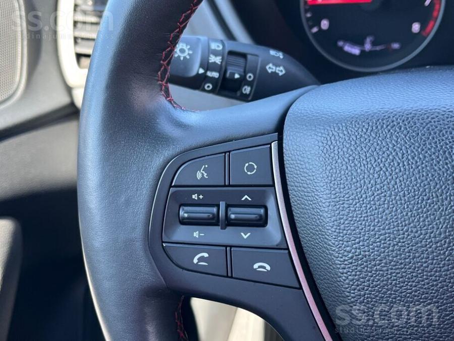 Sarkans Hyundai i20 2020 Rīga, ar dzinēja tilpumu 1.00 L un nobraukumu 97 tūkst. km par 9990 €, foto 18 vietnē AUTOMOTO.COM.LV