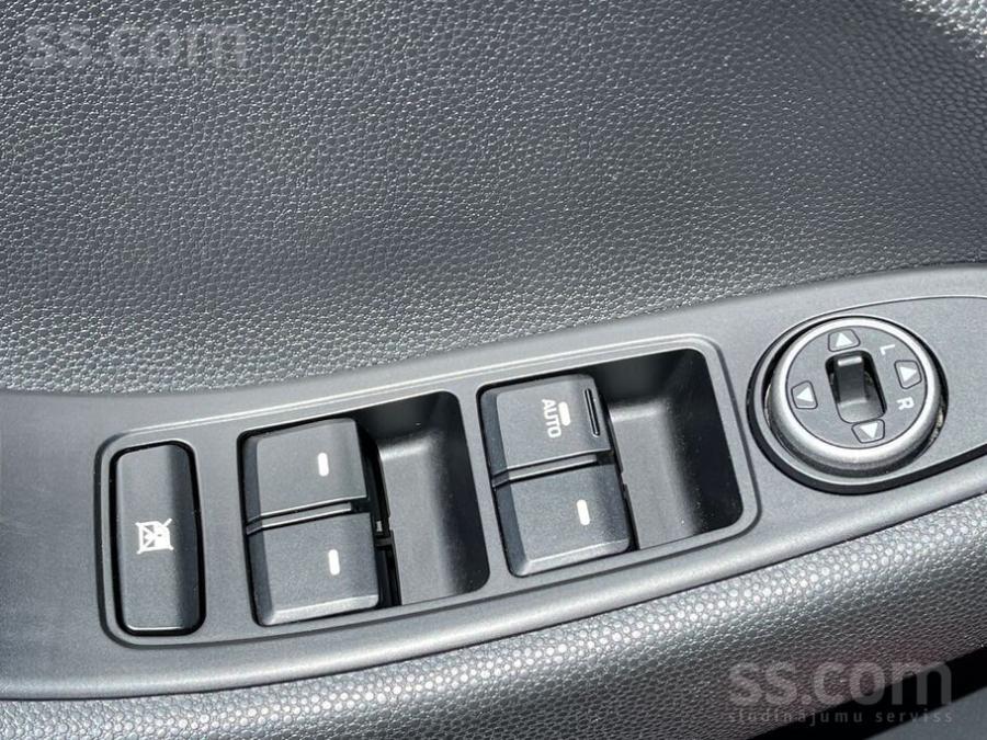 Sarkans Hyundai i20 2020 Rīga, ar dzinēja tilpumu 1.00 L un nobraukumu 97 tūkst. km par 9990 €, foto 21 vietnē AUTOMOTO.COM.LV