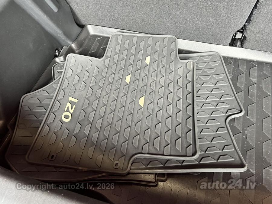 Sarkans Hyundai i20 2021 Tallina, ar dzinēja tilpumu 1.00 L un nobraukumu 39 tūkst. km par 14200 €, foto 6 vietnē AUTOMOTO.COM.LV