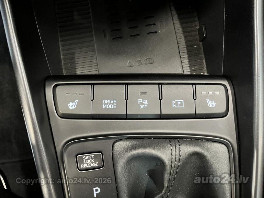 Sarkans Hyundai i20 2021 Tallina, ar dzinēja tilpumu 1.00 L un nobraukumu 39 tūkst. km par 14200 €, foto 23 vietnē AUTOMOTO.COM.LV