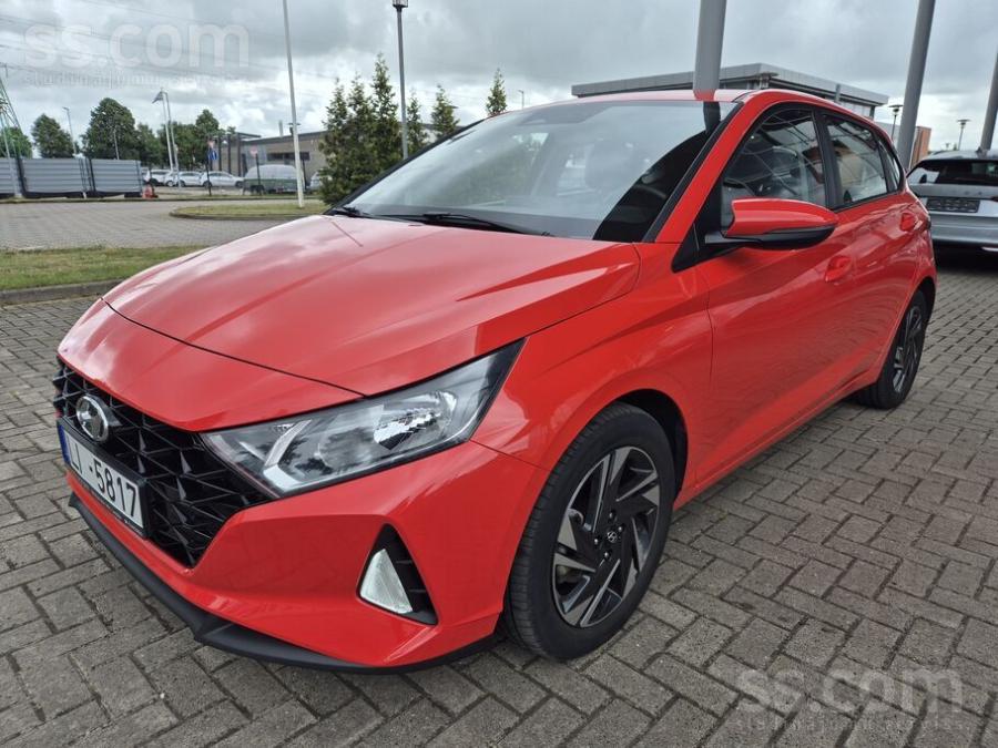 Sarkans Hyundai i20 2021 Liepāja, ar dzinēja tilpumu 1.00 L un nobraukumu 25 tūkst. km par 12990 €, foto 4 vietnē AUTOMOTO.COM.LV