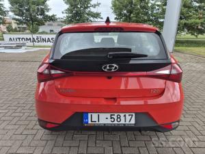 Sarkans Hyundai i20 2021 Liepāja, ar dzinēja tilpumu 1.00 L un nobraukumu 25 tūkst. km par 12990 €, foto 7 vietnē AUTOMOTO.COM.LV
